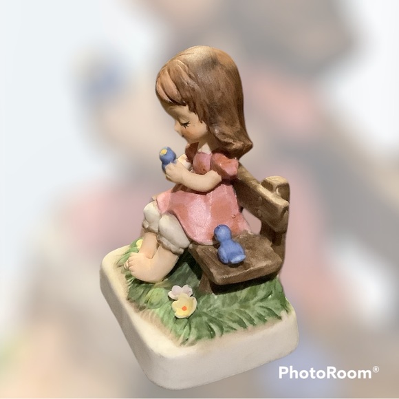 Lefton | Accents | Vintage Lefton Girl Figurine Twr38 Sitting On Bench ...